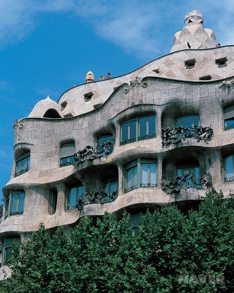 가우디 건축물 : 네이버 블로그